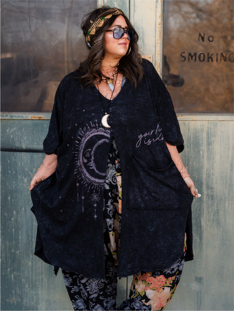Dream Split Muu Tee by Kantha Bae – Robin Boutique